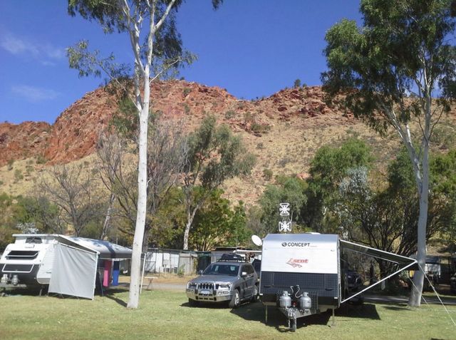 Temple Bar Caravan Park, Caravan Park at Arumbera | Book at Campedia.com.au