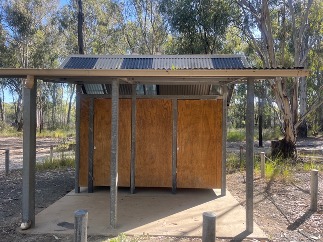 Echuca Village long drop toilets, Public Toilet at Echuca Village ...