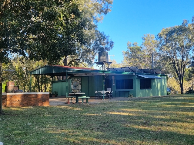 Rockhampton Waterski Park, Campsite at Alton Downs | Book at Campedia ...