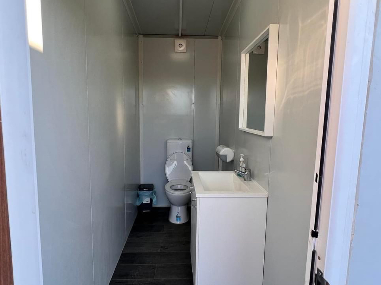 Warroora Station Homestead, Campsite at | Book at Campedia.com.au